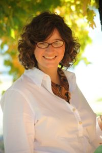 Stephanie Moore – Advance at UNM